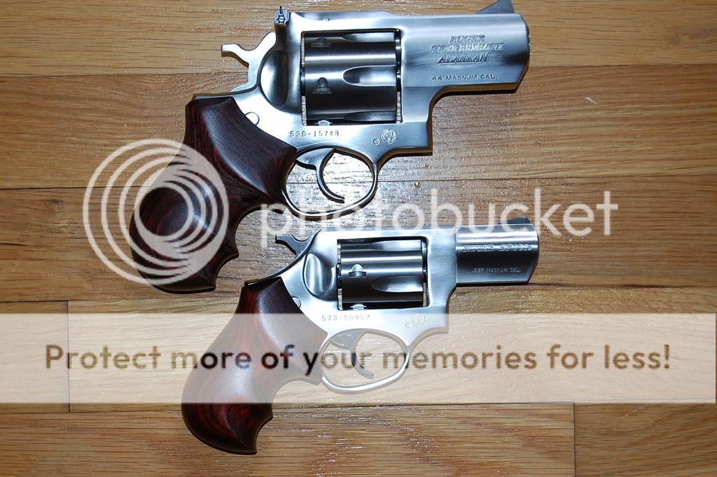 pic request: Alaskan w/ compact grips? | Ruger Forum