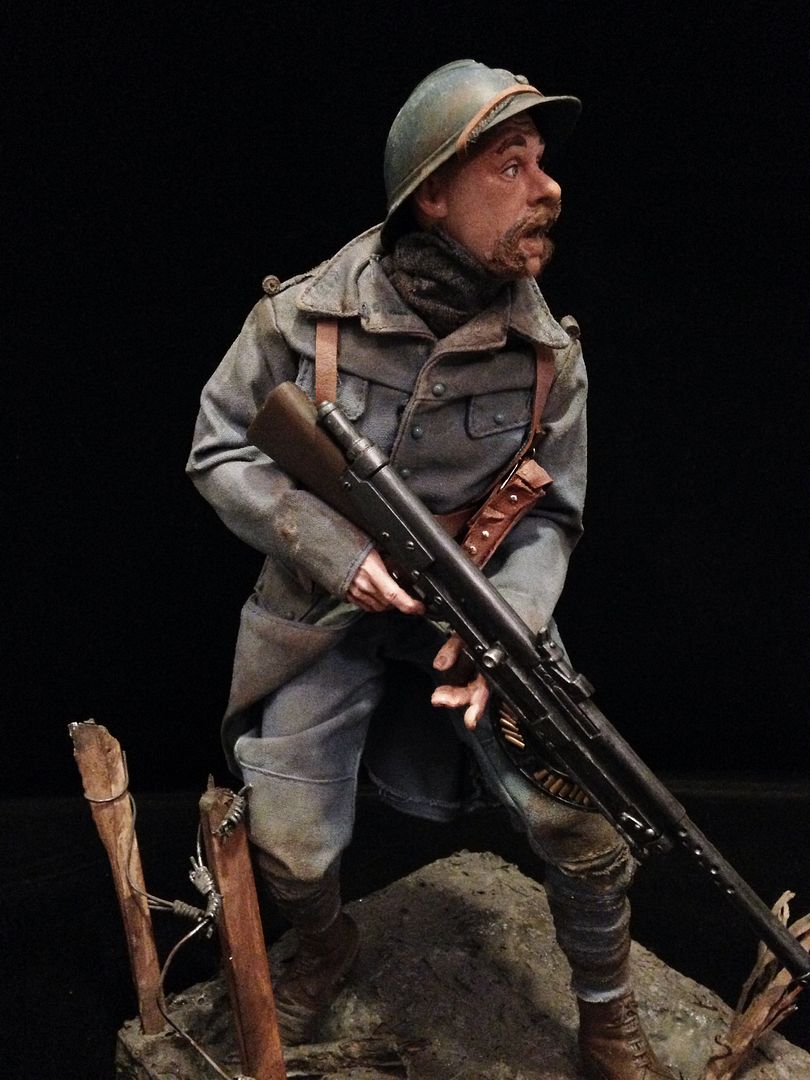 World at War (WWI, WWII, & Civil Wars) French chauchat machine gunner WW1